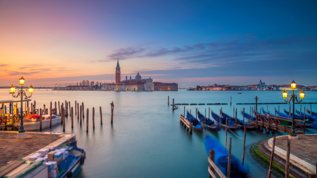 Contrasting Sea Level Rise in Venice by Seawater Injection Below Its ...